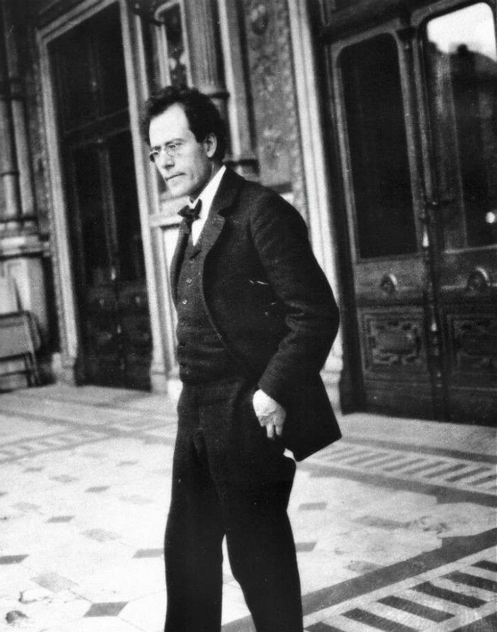 Gustav Mahler’s Symphonies: Bridging the Romantic and Modern Eras - CMUSE