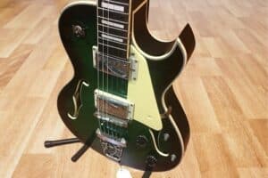 All About Windaroo Guitars - CMUSE