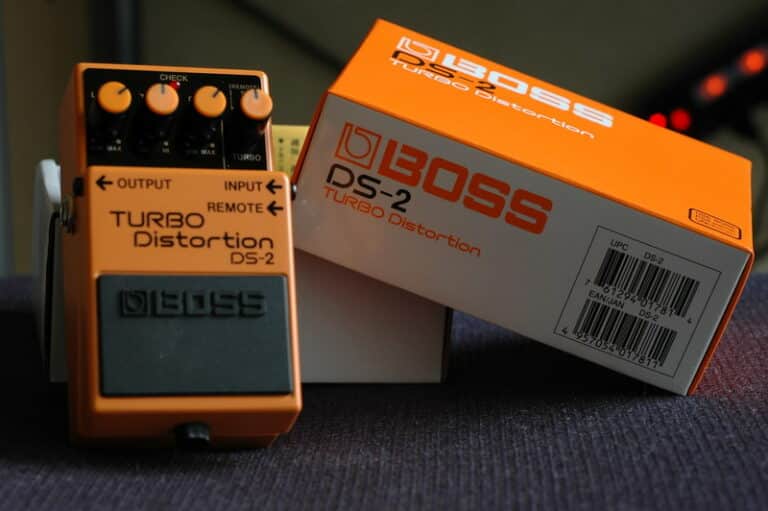 What's The Difference Between Boss DS1 VS DS2? - CMUSE