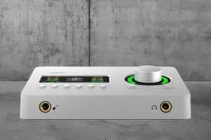 Apollo Solo vs Twin: Which Should You Choose? - CMUSE