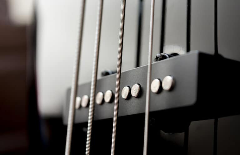 9 Common Guitar Intonation Problems & Solutions - CMUSE