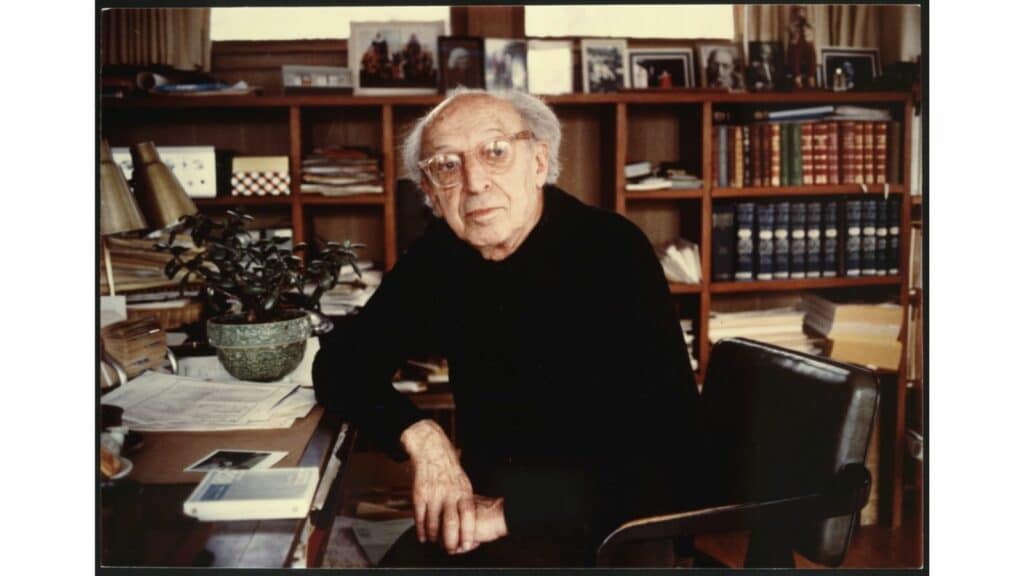 What is Folk Music? - CMUSE