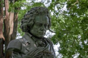 The Romanticism in Beethoven’s Music - CMUSE